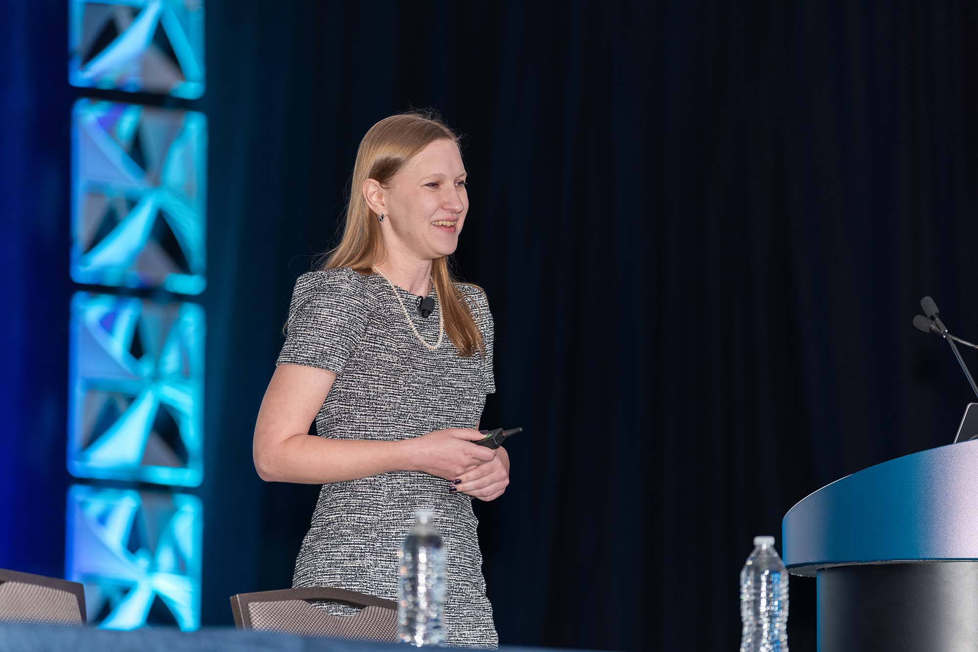 From Memory and Plasticity to Collective Cognition and AI – Association for Psychological ...